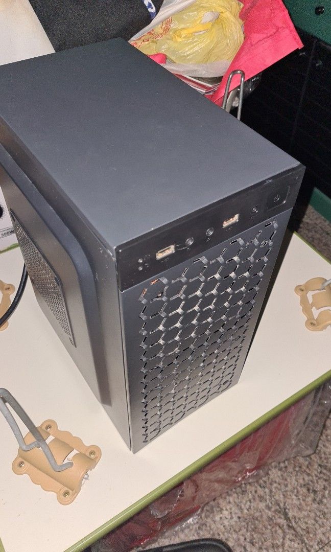 Customised Gaming PC (Not Starting Up), Computers & Tech, Desktops on ...