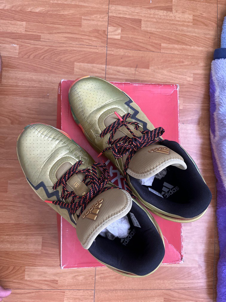 DON ISSUE #2 “Gummy Shoes” , Men's Fashion, Footwear, Sneakers on Carousell