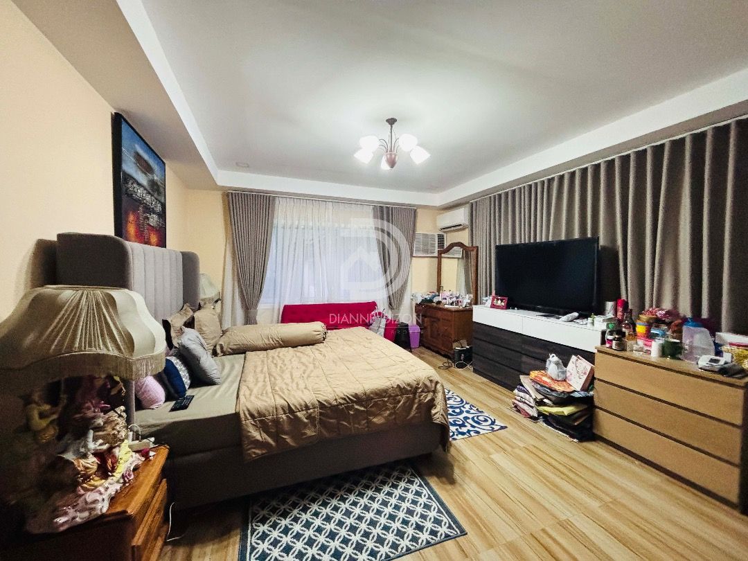 Enchanting House with Pool for Sale in Filinvest Homes East, Cainta ...