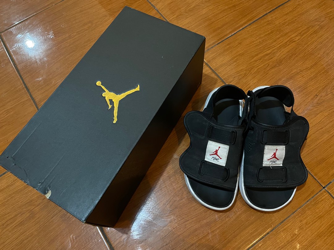 Jordan LS Slide Winter Black, Men's Fashion, Footwear, Slippers ...