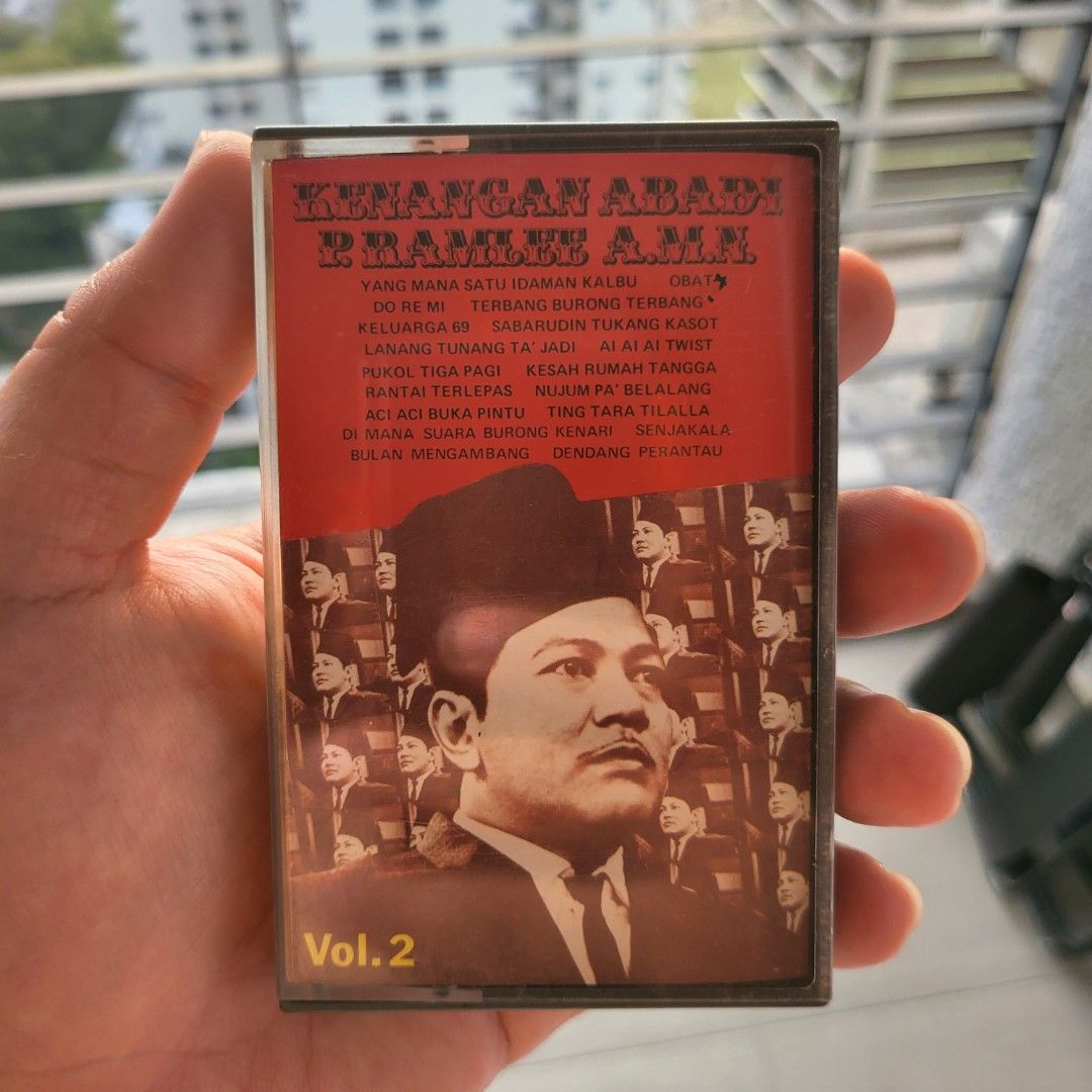 Kaset Kenangan Abadi P Ramlee Vol 2, Hobbies & Toys, Music & Media, CDs & DVDs on Carousell