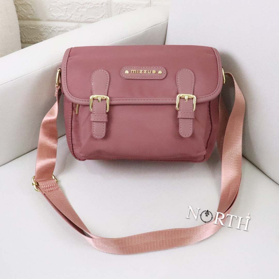 mizzue品牌 側背包 輕巧防水 多格層 尼龍包 斜背包 小方包 防水女包 質感女包 長夾可放 RS013, 她的時尚, 包包、錢包, 肩背、側背包在旋轉拍賣