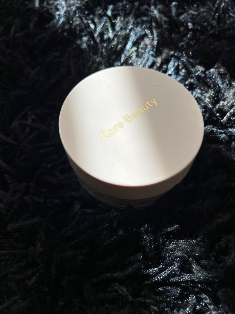 RARE BEAUTY POWDER, Beauty & Personal Care, Face, Makeup on Carousell