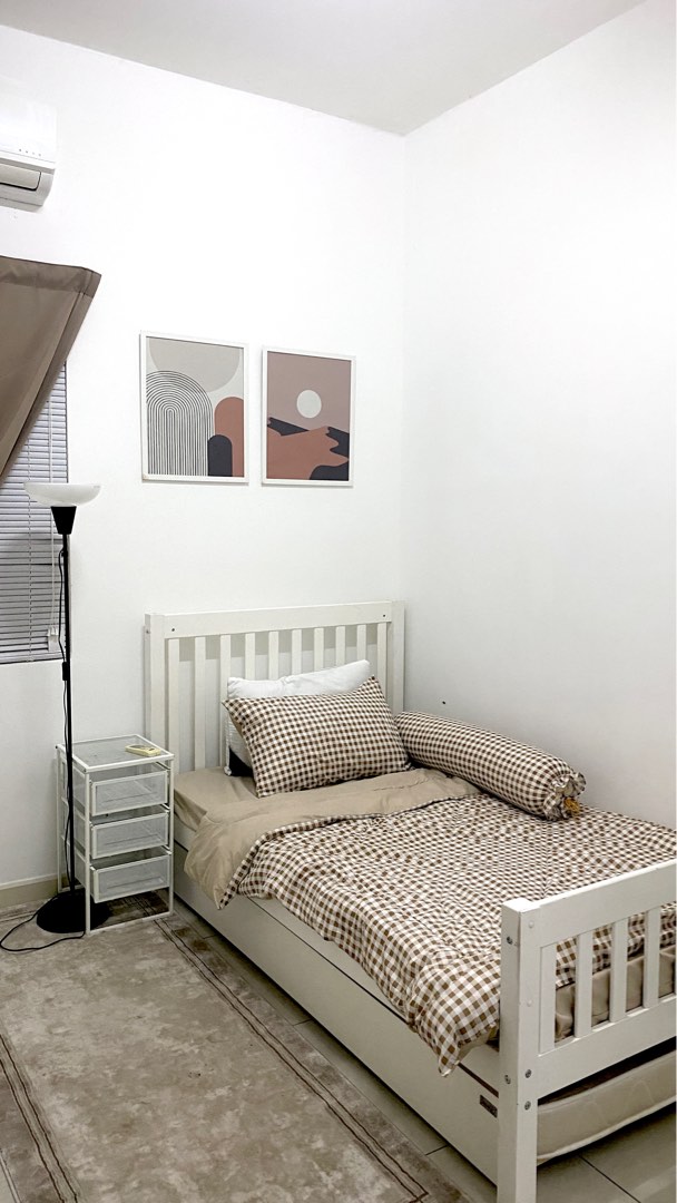 Room for Rent (Small Room) READ DESCRIPTION - Bilik Sewa Southville ...