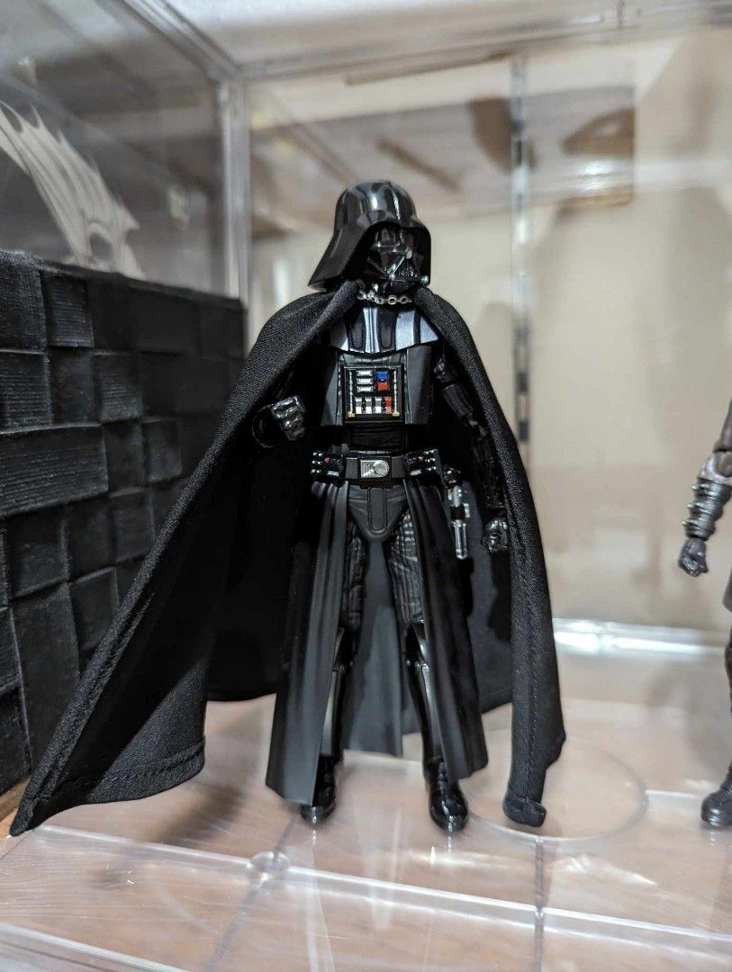SHF Anakin Skywalker (ROTS) and Darth Vader (ROTJ), Hobbies & Toys ...