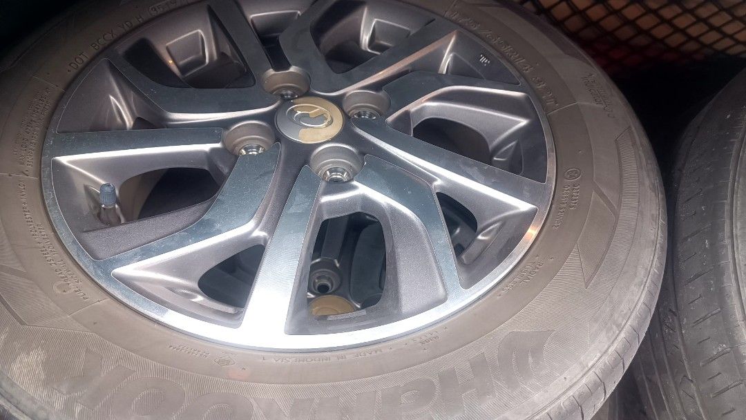 Sport Rim 14" ori bezza 1.3 advanced + tayar (x 4), Auto Accessories on ...