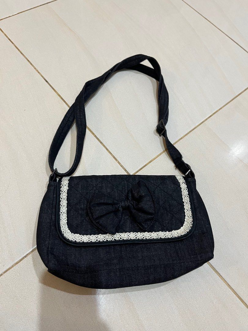 Tas bangkok naraya ori, Fesyen Wanita, Tas & Dompet di Carousell