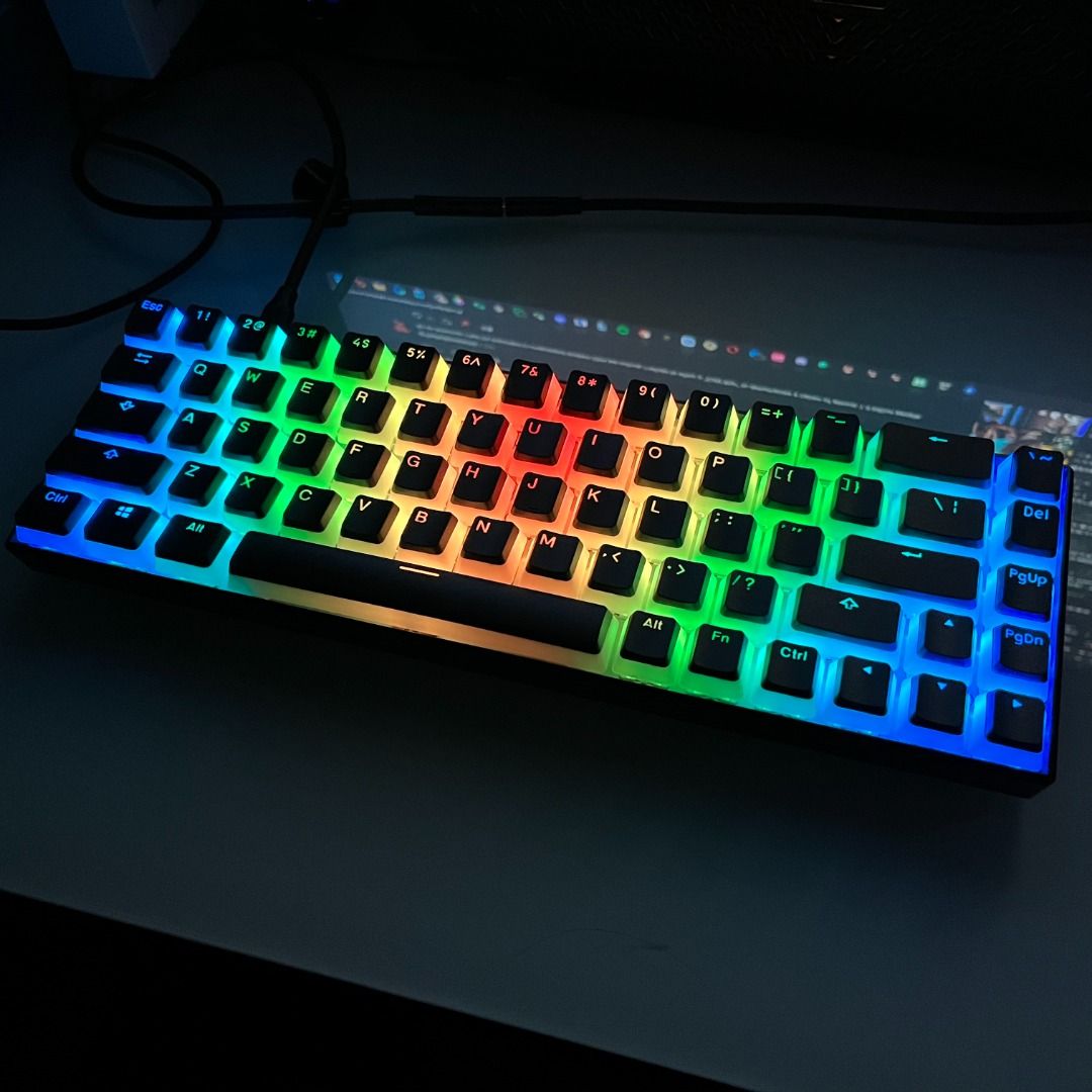 60% RGB Theme Custom keyboard HyperX Double Shot PBT Keycaps 無線鍵盤 客製化鍵盤 ...