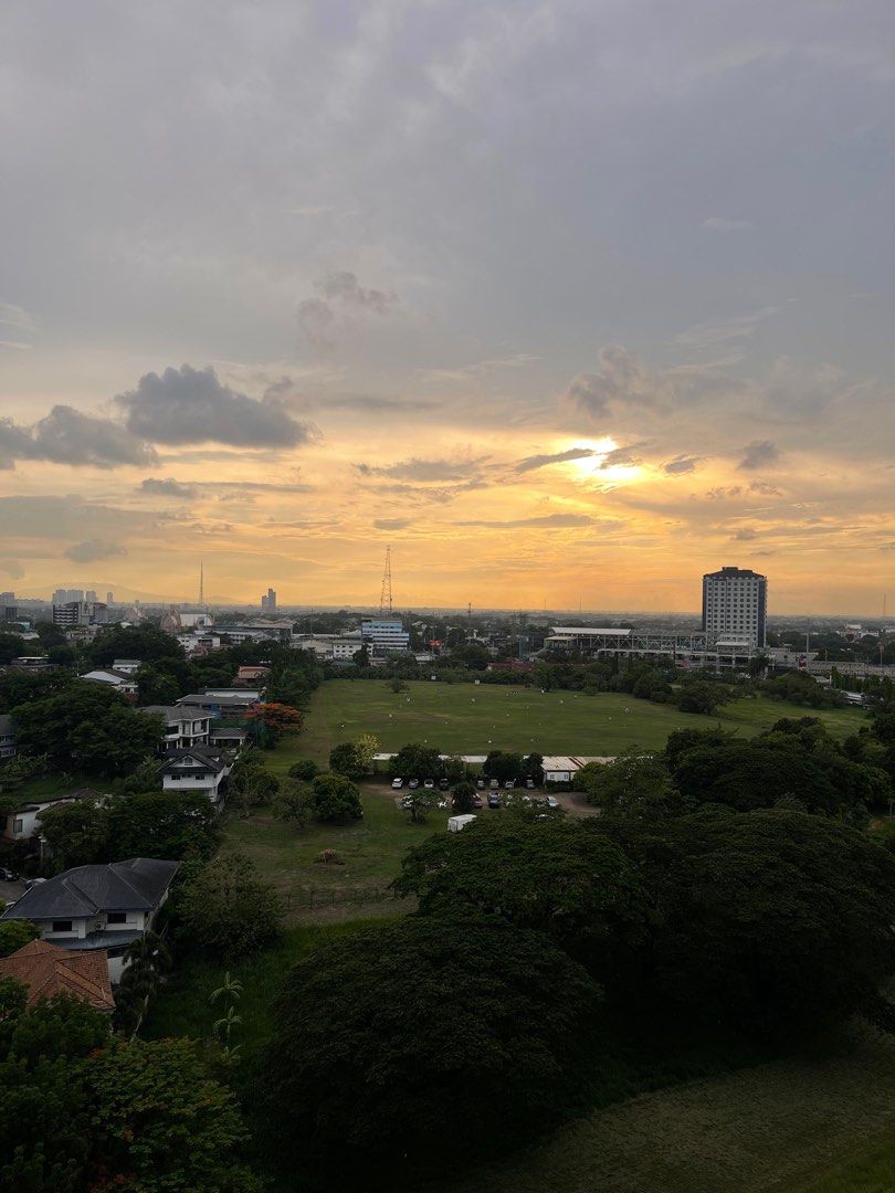 Income Generating Aesthetic Condo in QC - The Residences at ...