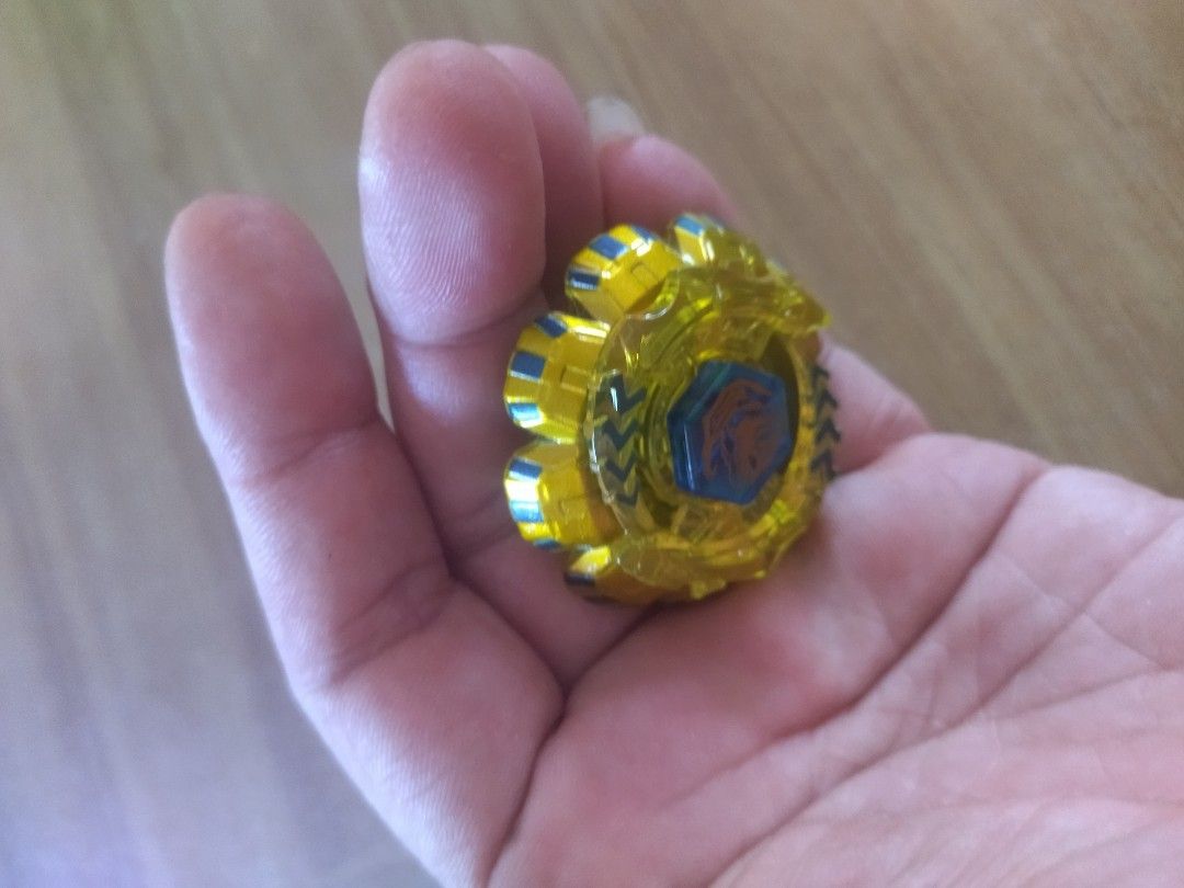 Beyblade Metal Fusion Divine Chimera TR145FB, Hobbies & Toys, Toys ...