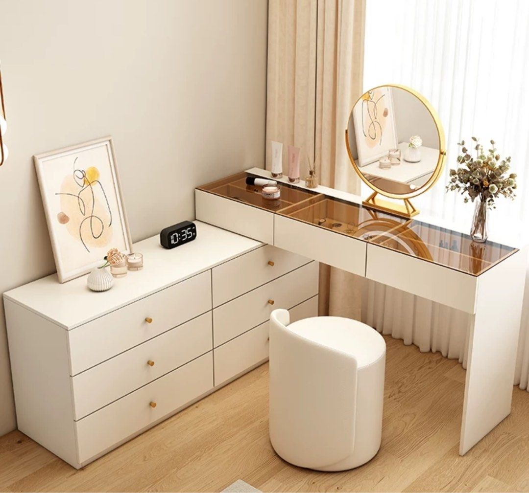 DESERI Modern Vanity Table Set, Furniture & Home Living, Furniture, Tables & Sets on Carousell