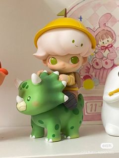 POP MART DIMOO JURASSIC WORLD - BABY DINOSAUR KNIGHT, Hobbies & Toys ...