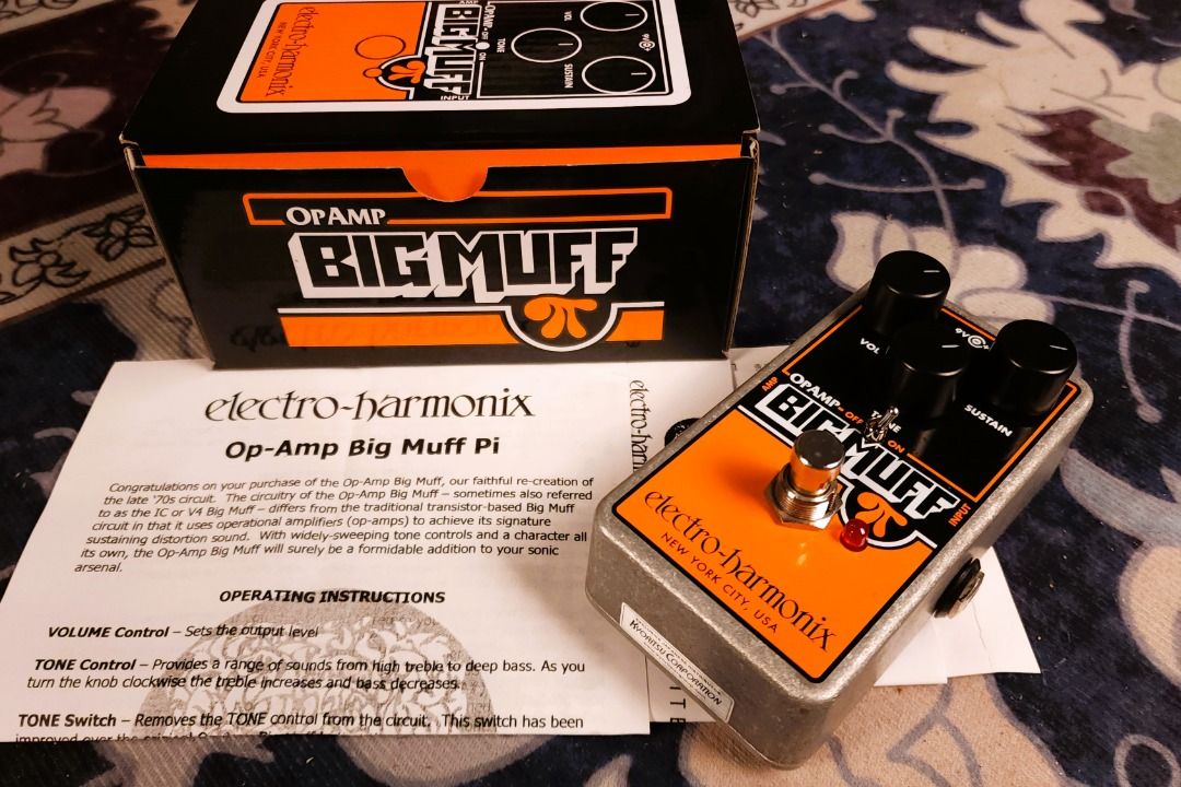 ELECTRO-HARMONIX OP-AMP BIG MUFF PI, Hobbies & Toys, Music & Media ...