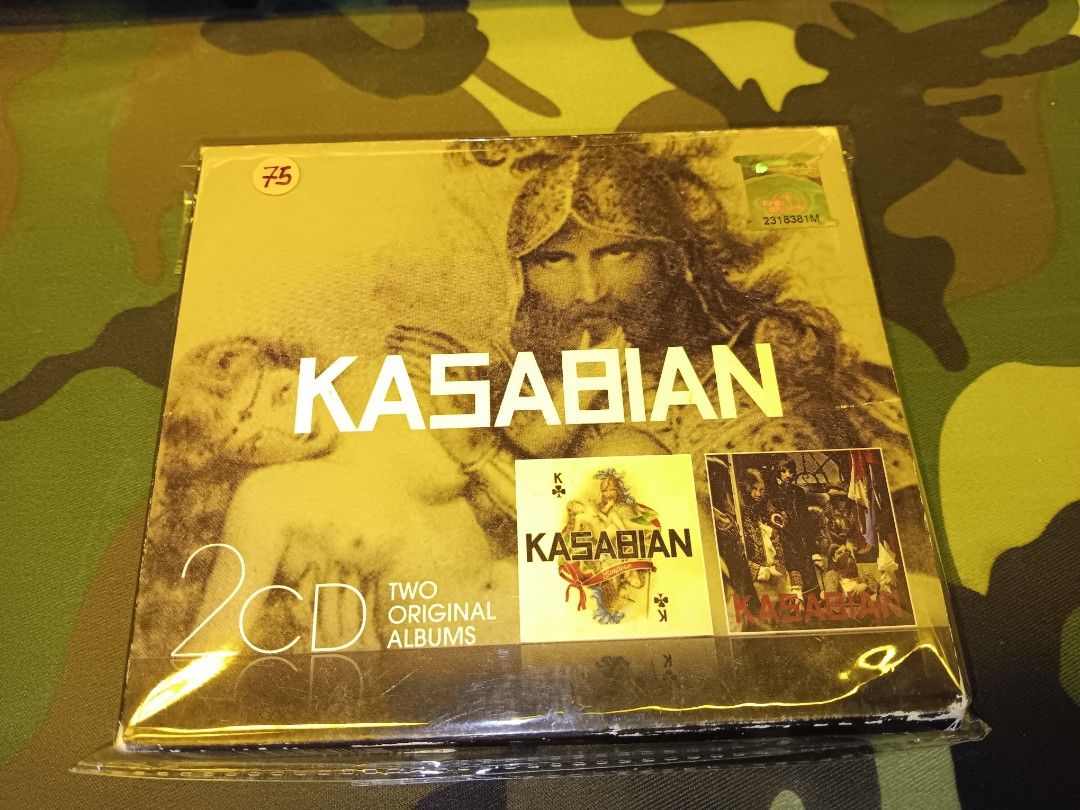 KASABIAN BOXSET 2 CD ALBUM, Hobbies & Toys, Music & Media, CDs & DVDs ...