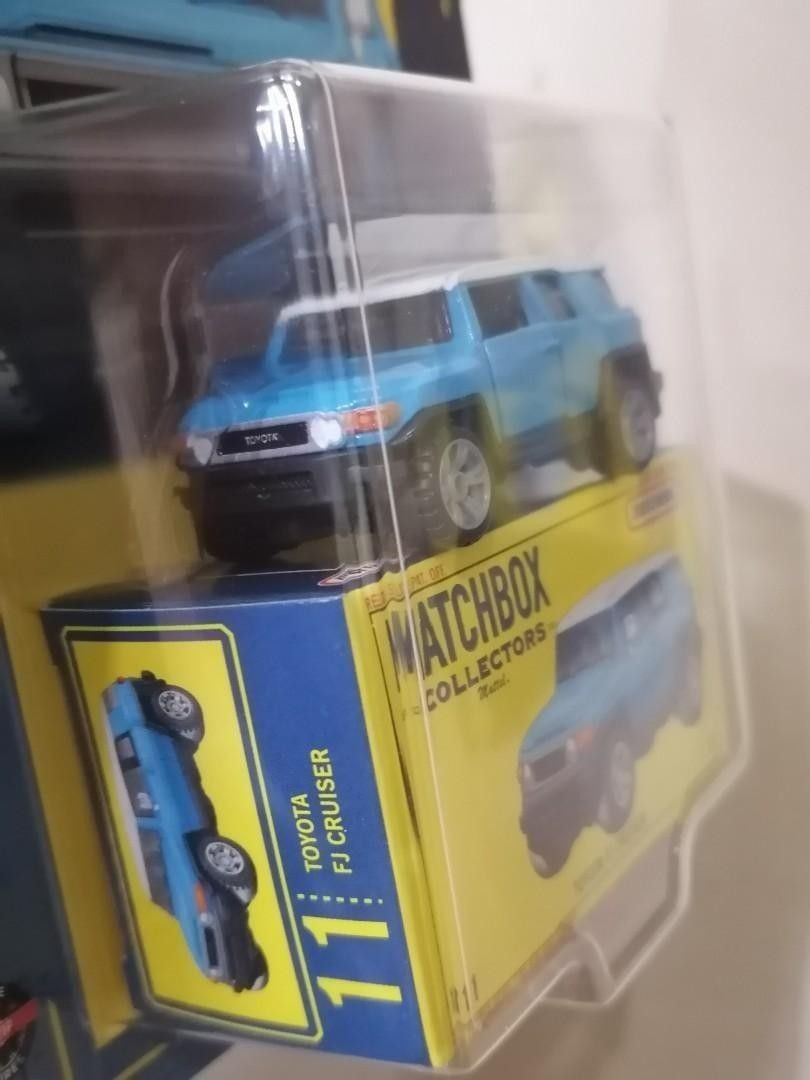 Matchbox 2021 Collectors 11/20 Toyota FJ Cruiser - Blue / White ...