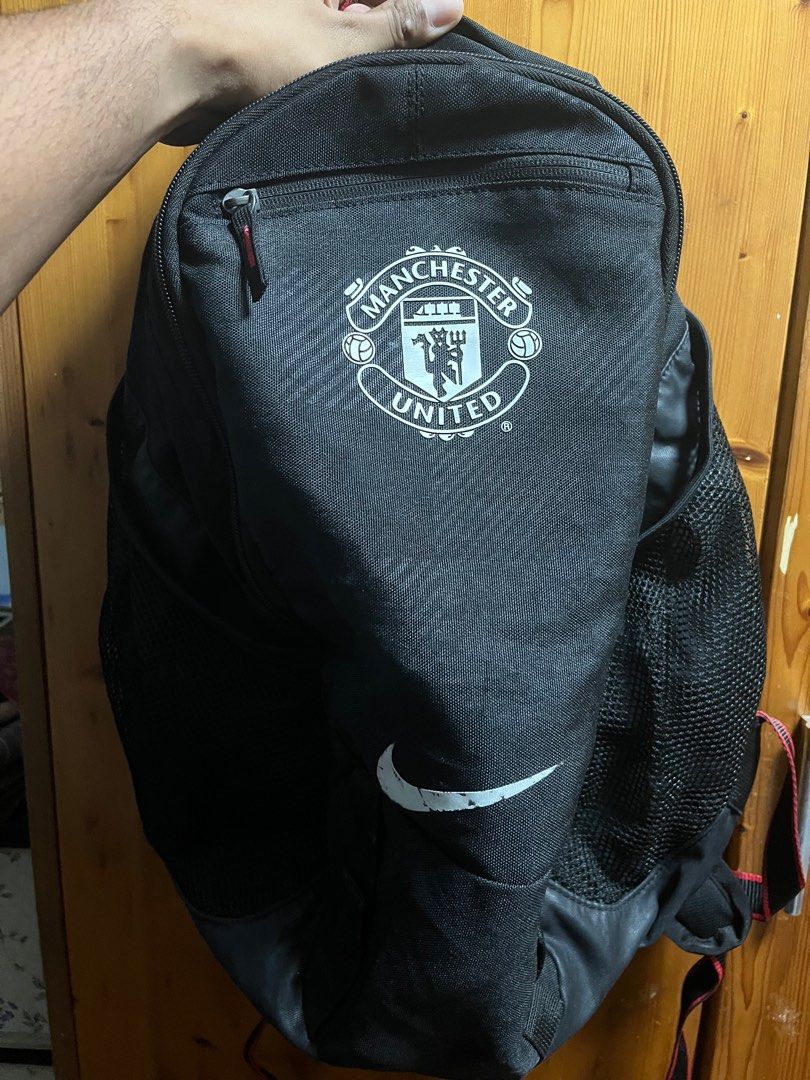 Nike Manchester United Backpack, Men's Fashion, Bags, Backpacks on ...