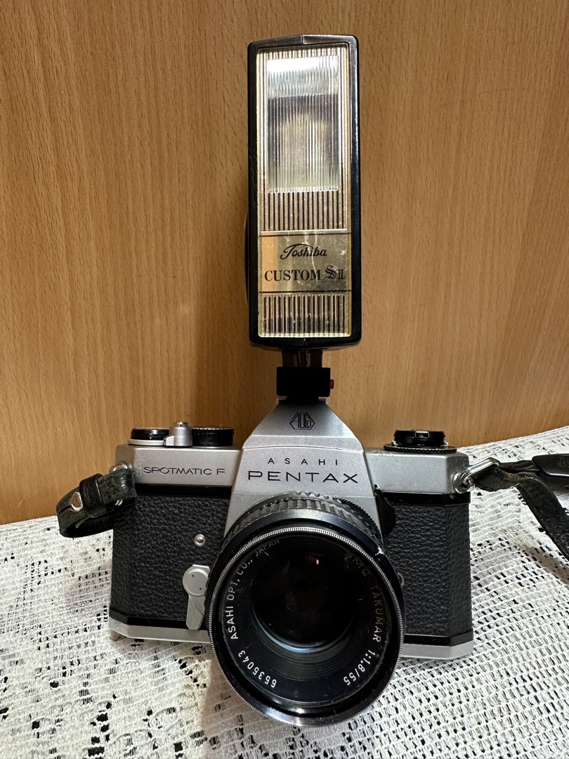 Pentax Spotmatic F (SPF) 全機械單眼底片機 + CUSTOM S2 閃光燈 （當二手零件機出售), 相機攝影, 相機在旋轉拍賣