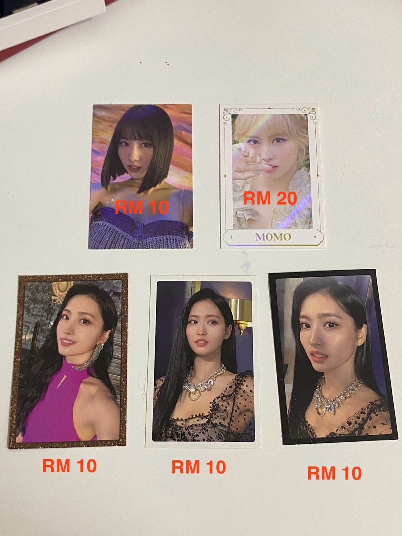 Twice Momo photocard, Hobbies & Toys, Collectibles & Memorabilia, K ...