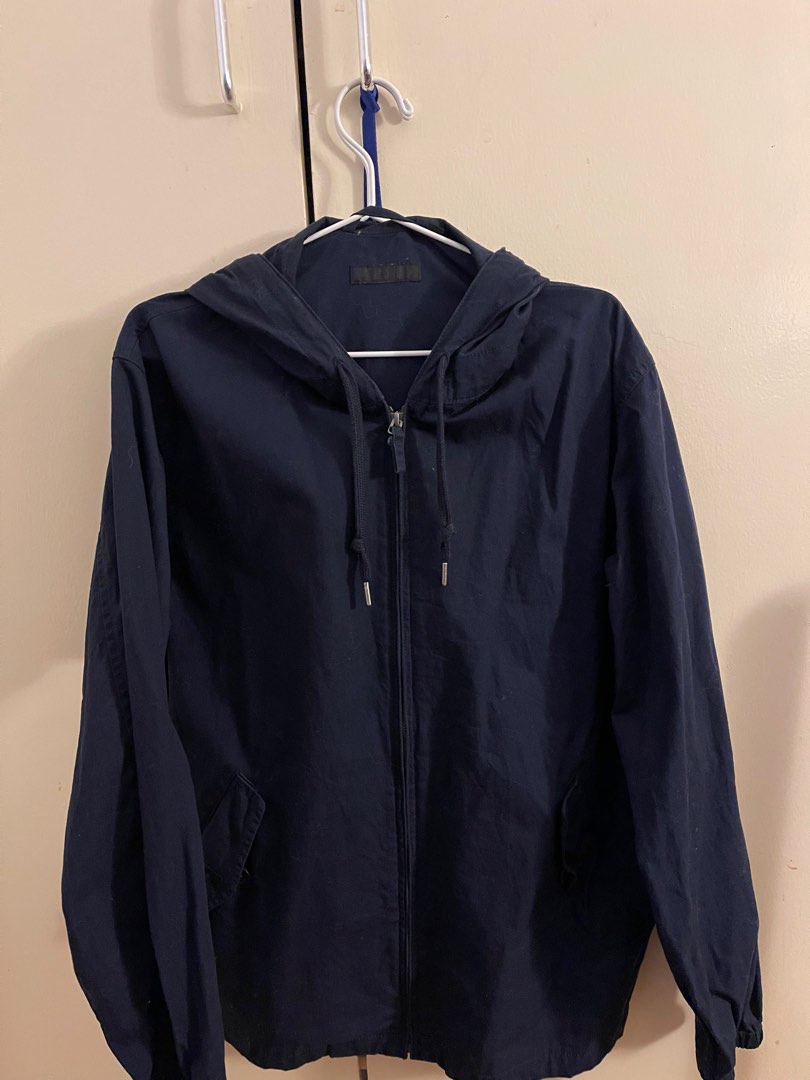Uniqlo dark blue/navy blue linen jacket LARGE, Men's Fashion, Coats ...