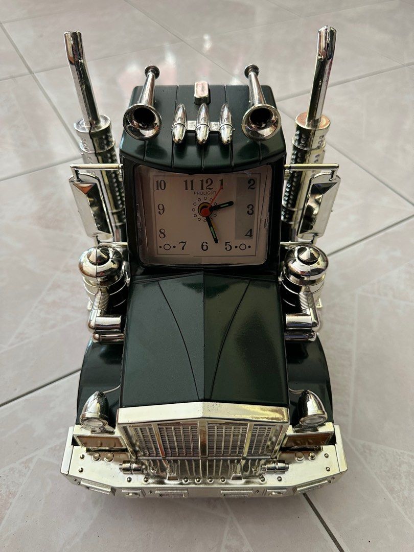 Vintage lorry watch jam lori retro, Hobbies & Toys, Collectibles & Memorabilia, Vintage ...