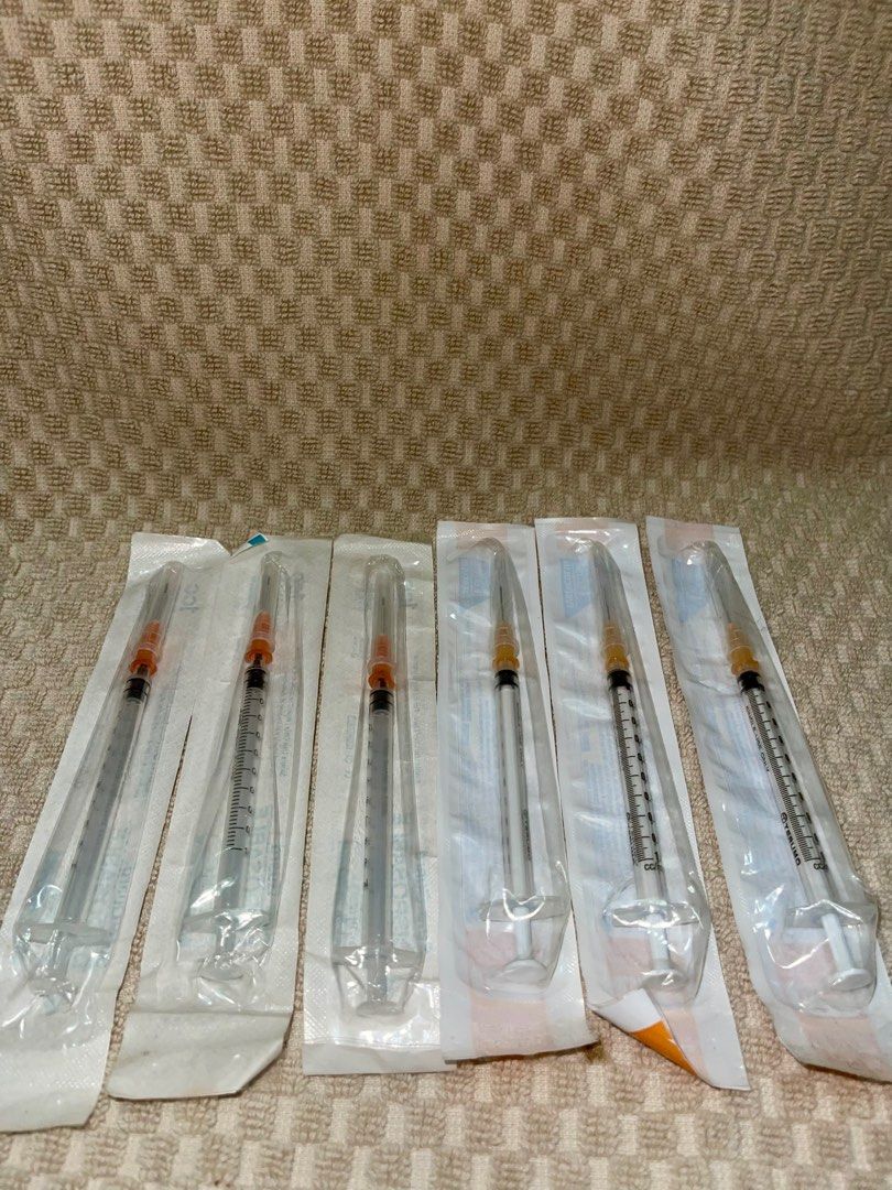 1cc / 1ml disposable syringe injection sureguard and terumo / retdem ...