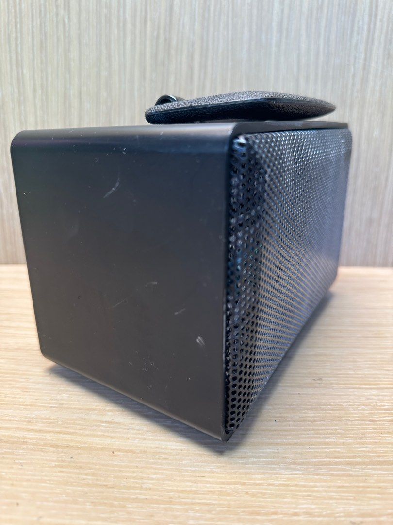 黑舞士 音箱 FM-101C 鋰電擴音機 Panasonic麥克風 充電式擴音器 （沒有藍牙功能用）二手音樂喇叭 音箱, 耳機及錄音音訊設備, 可攜式音響設備在旋轉拍賣