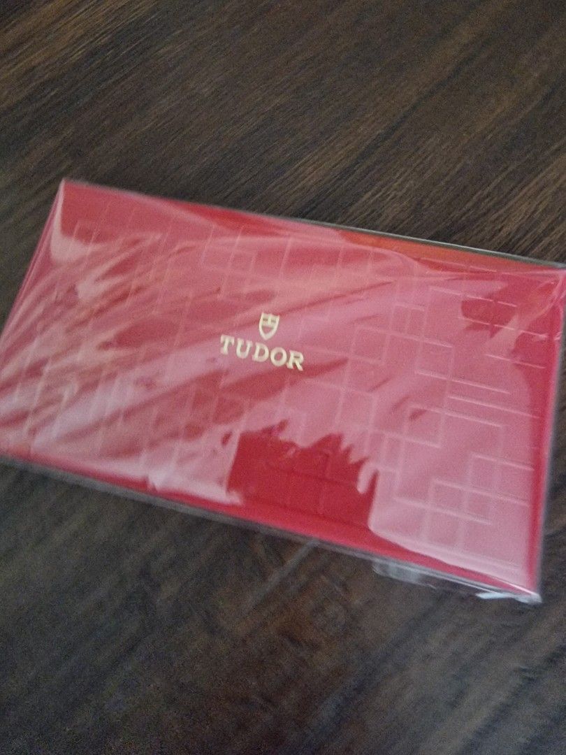 AIA Altitude red packet / tudor 2024, Hobbies & Toys, Stationery ...