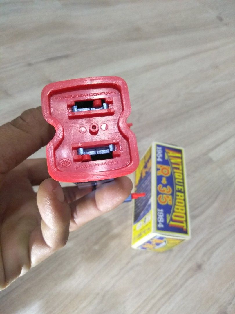 Antique Robot R-35 Wind Up Motor Masudaya, Hobbies & Toys, Collectibles ...
