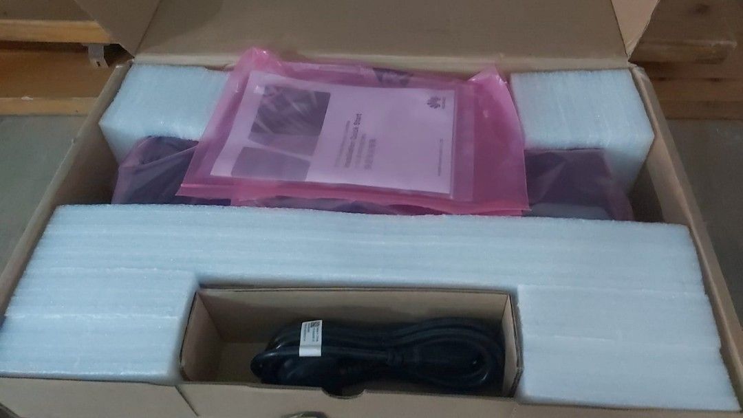 Huawei 52 ports high speaker Switches, Audio, Other Audio Equipment on ...