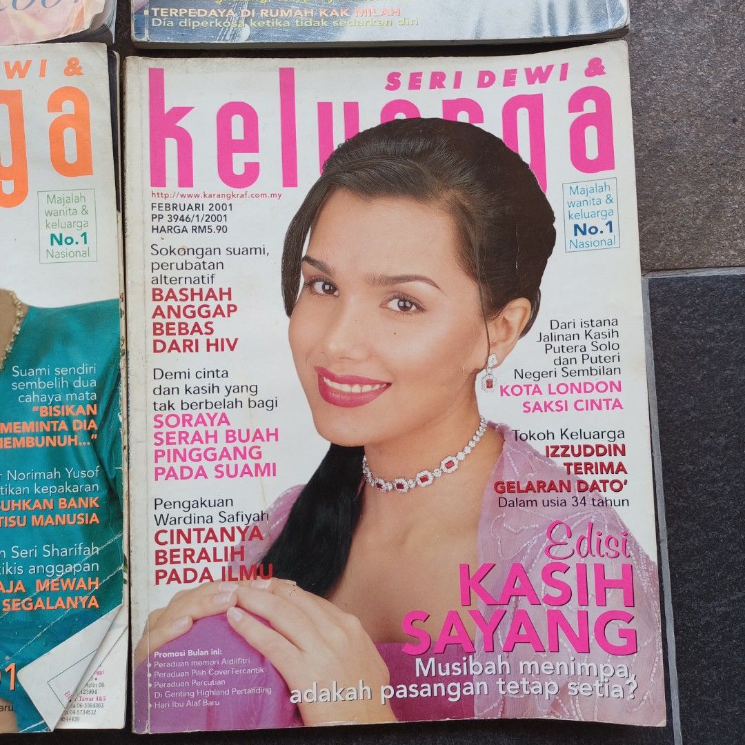 Majalah Keluarga, Hobbies & Toys, Books & Magazines, Magazines on Carousell