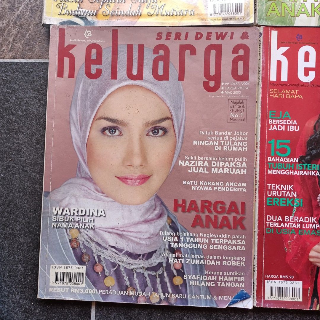 Majalah Keluarga, Hobbies & Toys, Books & Magazines, Magazines on Carousell