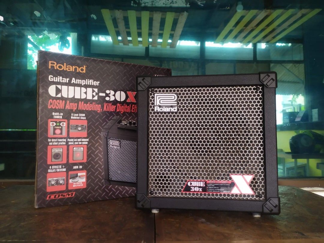 ROLAND CUBE 30X Gitar Sound amply Amplifier, Musik & Media, Alat di ...