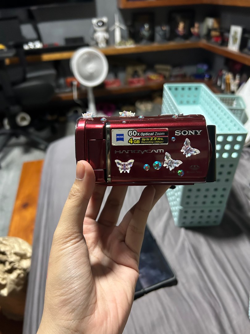 Sony handycam digicam, Photography, Cameras on Carousell