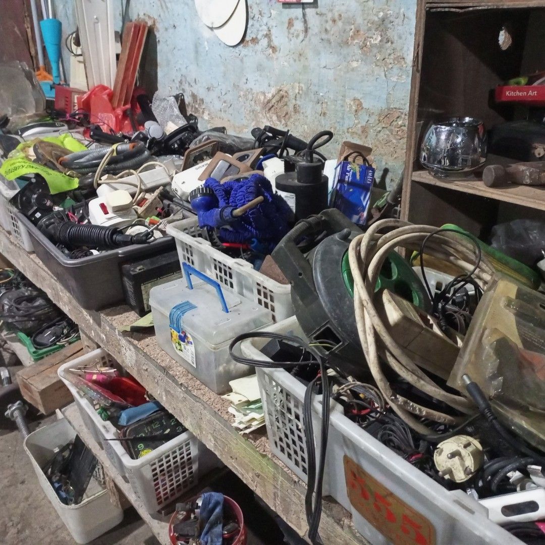 Toko Jual Beli Barang Bekas/Second, Baru, Antik, Jadul, dan Lama Daerah ...