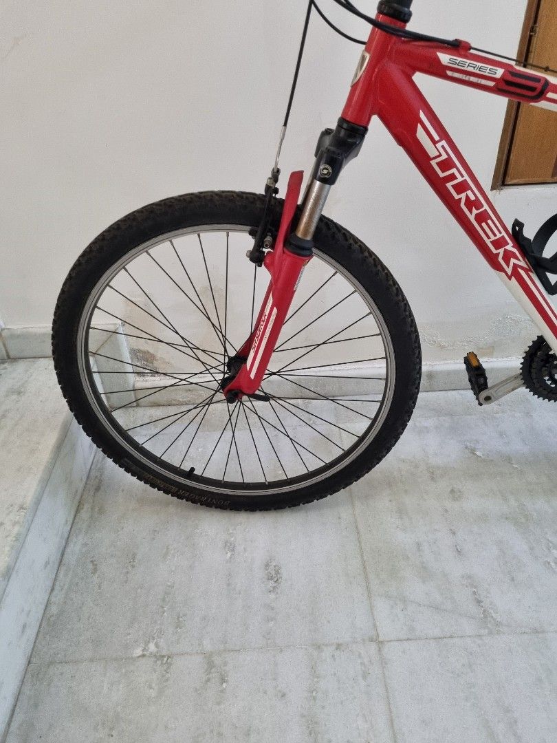 TREK Bike 3700 Series, Sports Equipment, Bicycles & Parts, Bicycles on ...