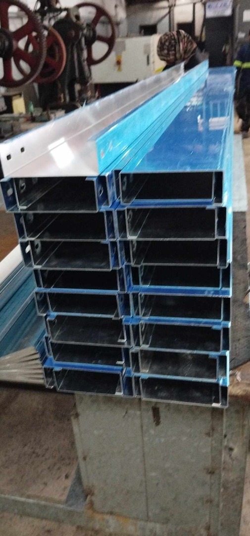 ALUMINUM CABLE TRAYS, Commercial & Industrial, Construction & Building ...