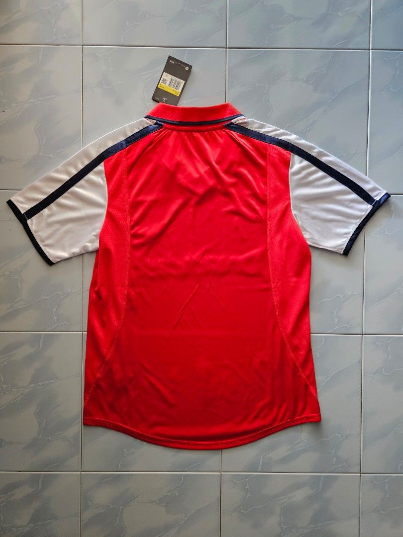 Arsenal 2000/2001 Home Jersey, Men's Fashion, Activewear on Carousell