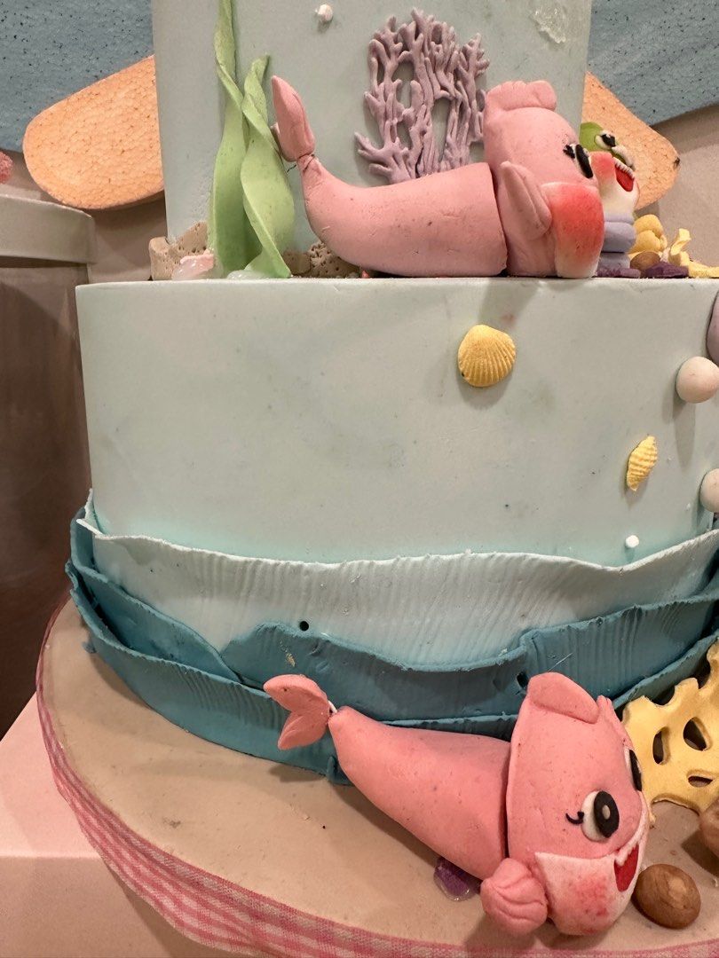 Dummy Birthday Cake tema Baby Sharks, Bayi & Anak, Lainnya di Carousell