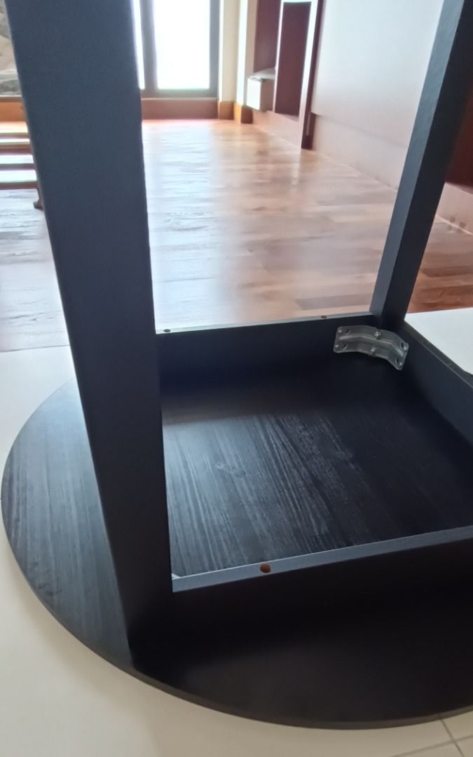 IKEA Bjursnas round table