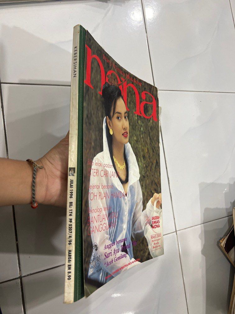 Majalah Nona 1996, Hobbies & Toys, Books & Magazines, Magazines on ...