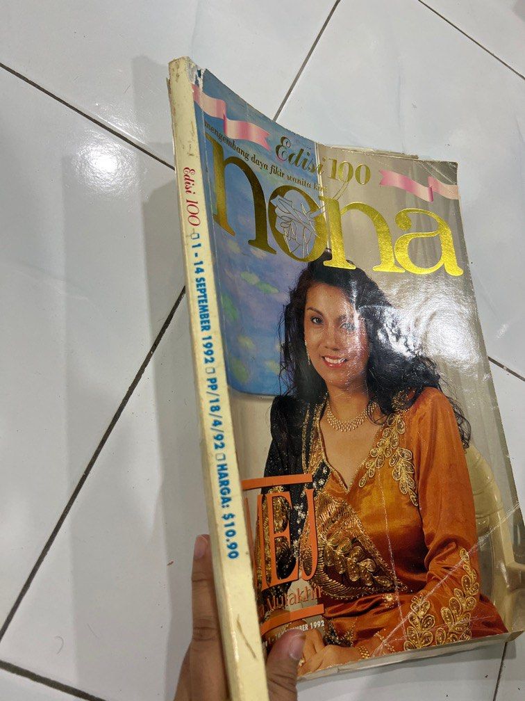 Majalah Nona Edisi 100, Hobbies & Toys, Books & Magazines, Magazines on ...