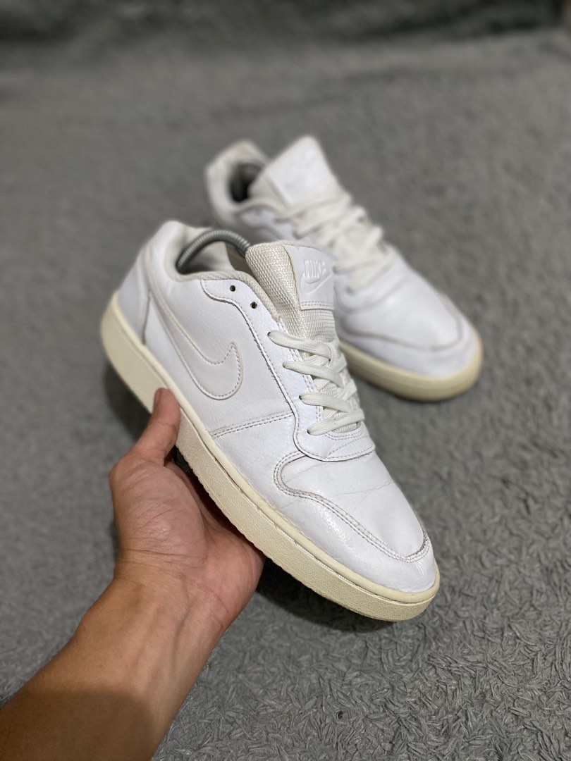 NIKE EBERNON ORIGINAL SIZE 42 TEMBUS UPC, Fesyen Pria, Sepatu ...