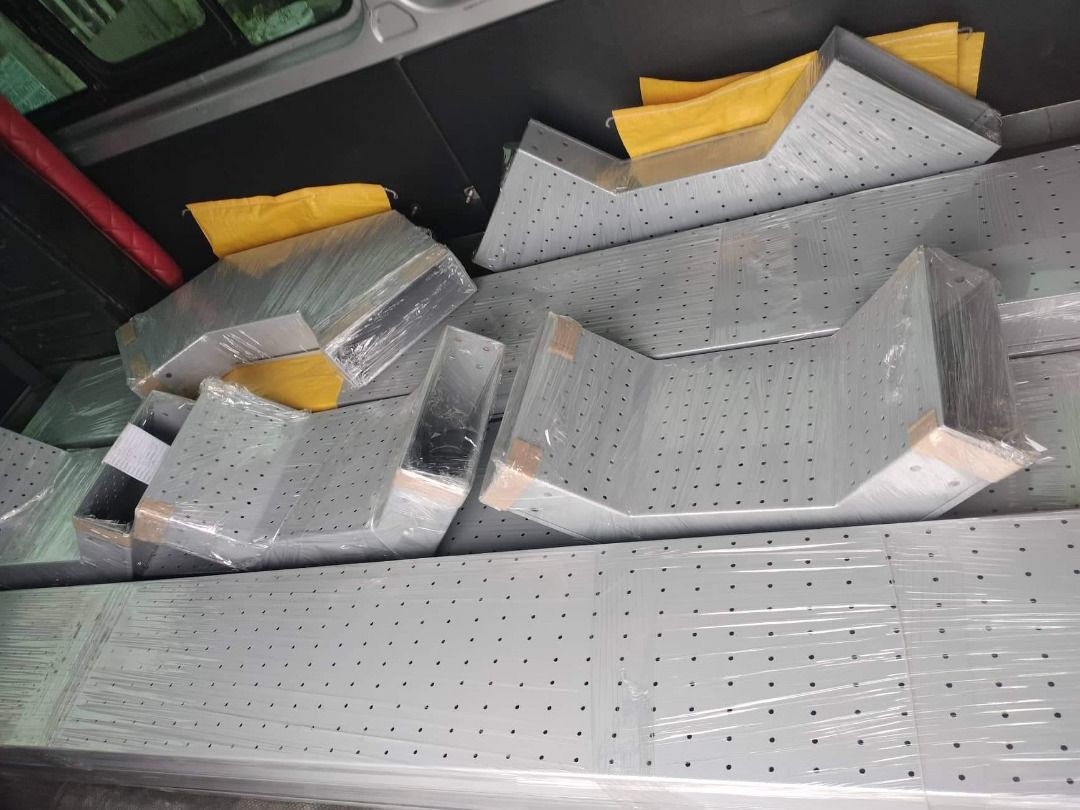 Perforated wireways Galvanized, hot dip galvanized. powdercoated ...