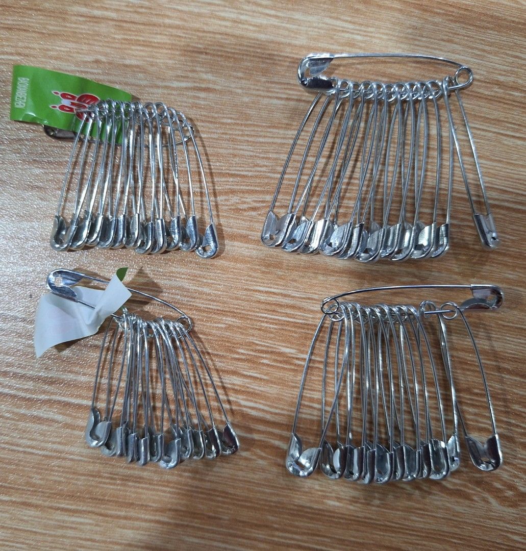 Safety pins / pardible, Hobbies & Toys, Stationary & Craft, Craft ...