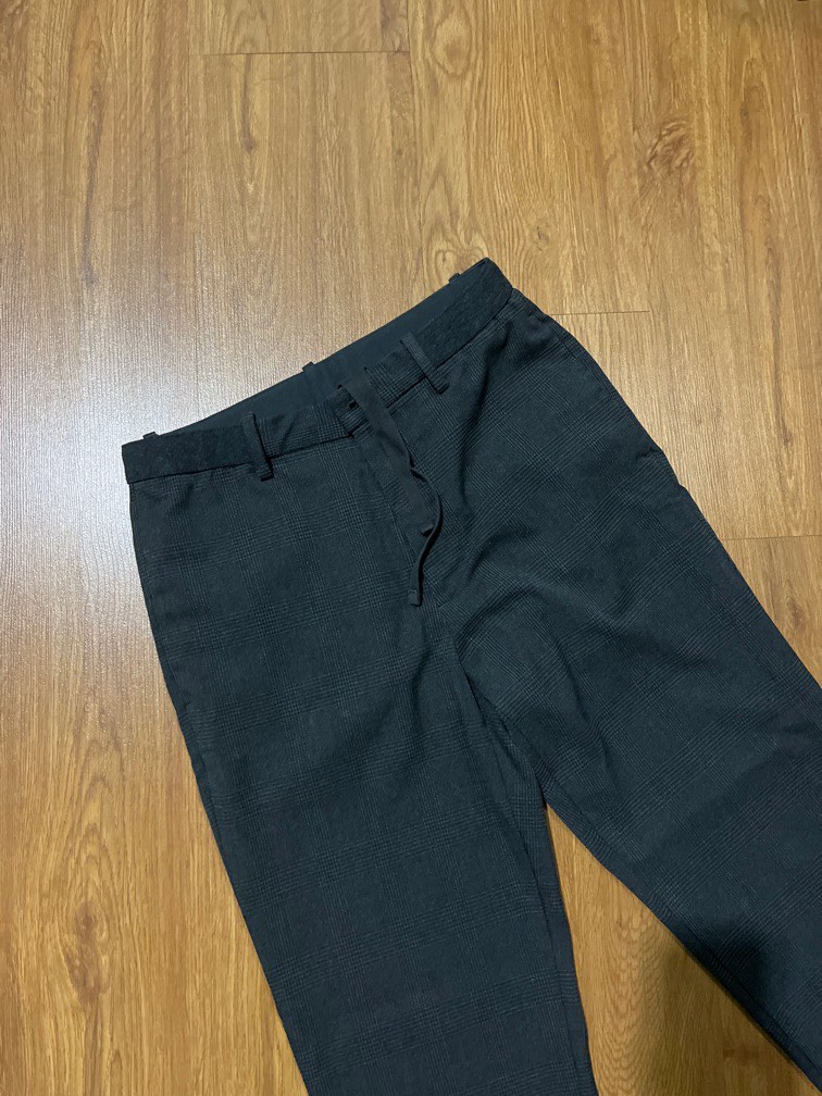 Slacks uniqlo, Men's Fashion, Bottoms, Trousers on Carousell