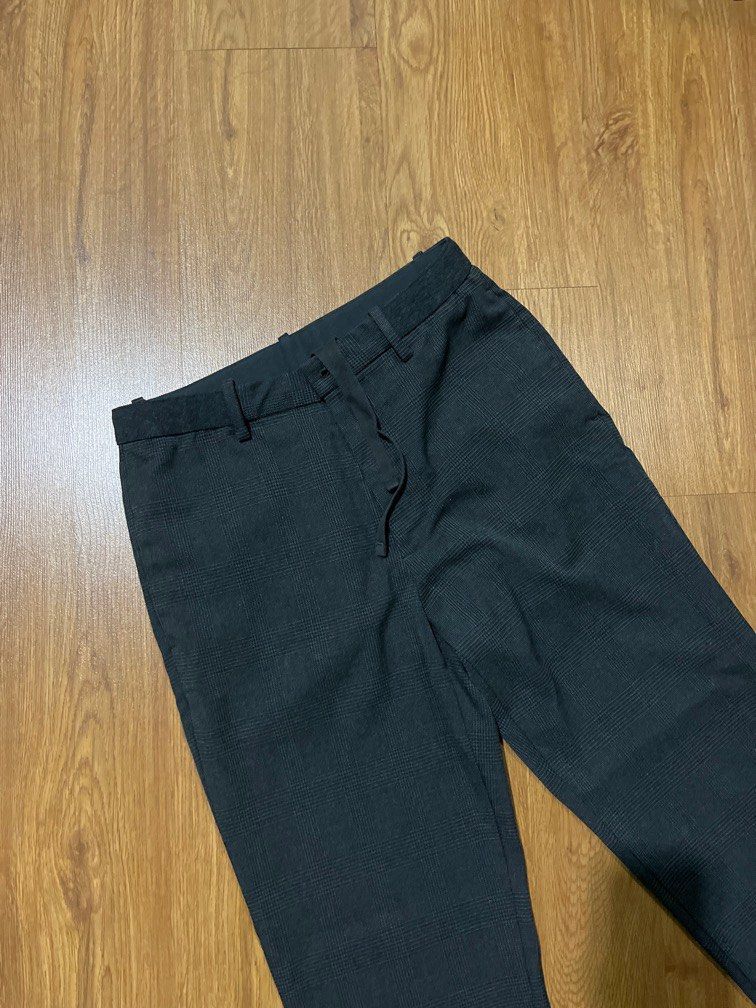 Slacks uniqlo, Men's Fashion, Bottoms, Trousers on Carousell