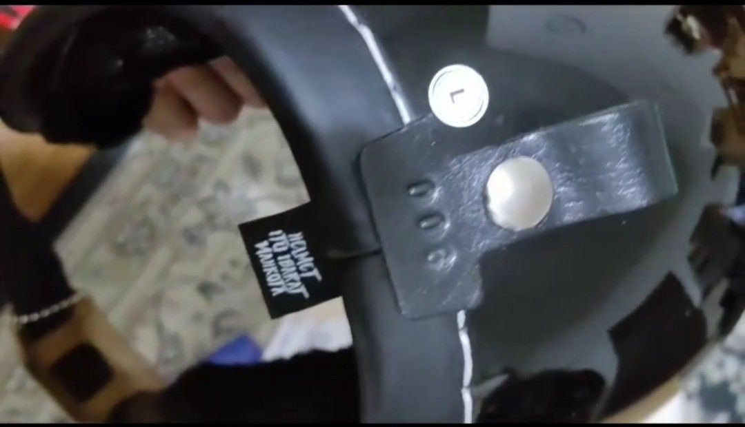 Suzzy Helmet L size limited Edition, Auto Accessories on Carousell