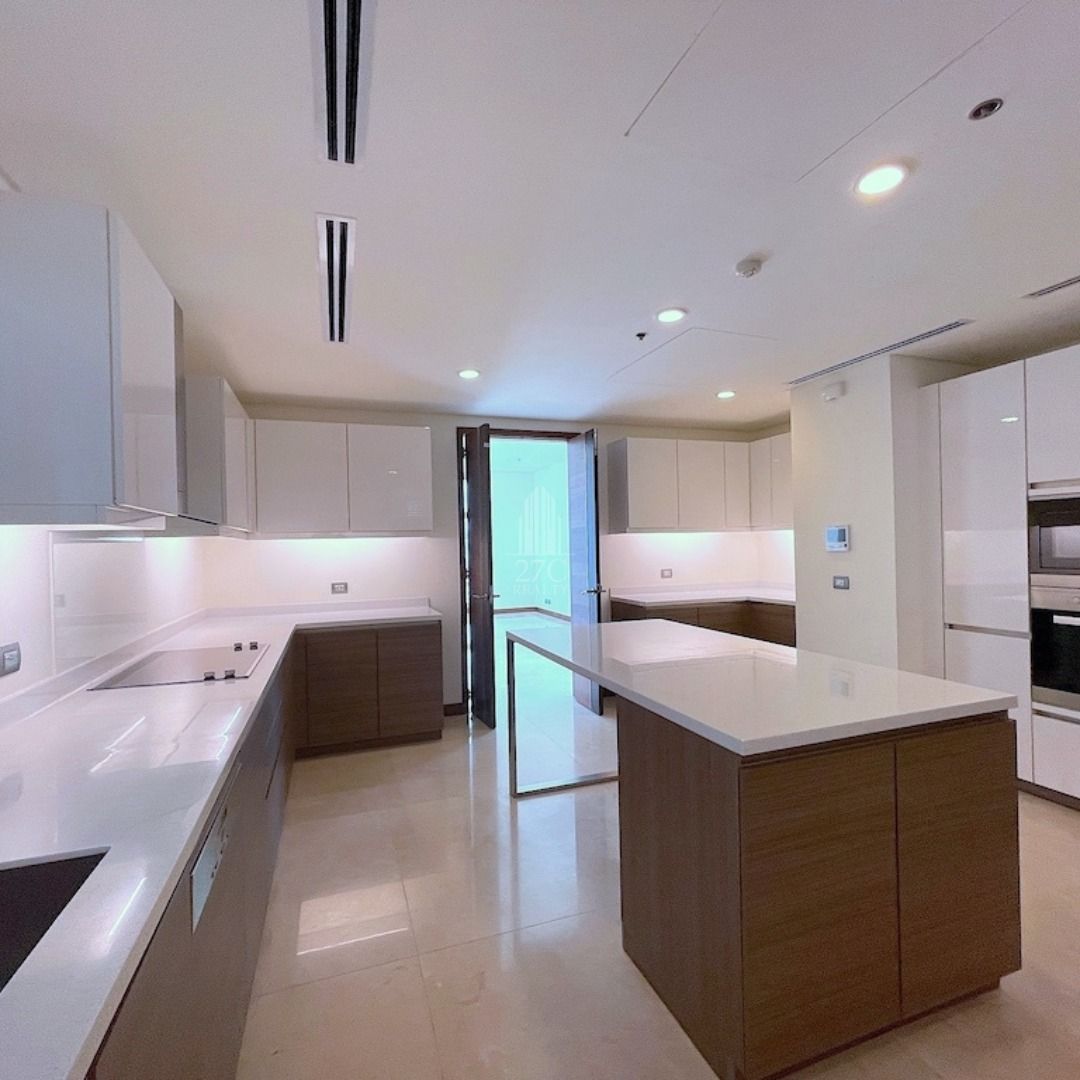 Ultra-Luxury Penthouse Bi-Level Unit for Sale in Two Roxas Triangle ...