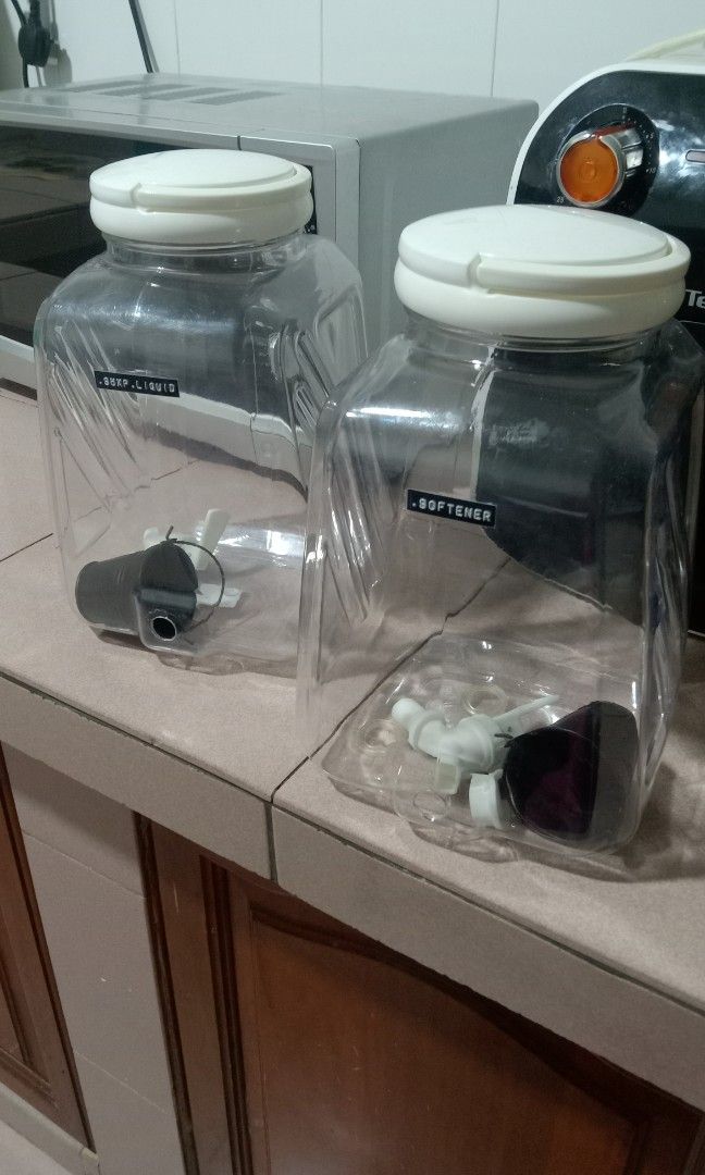 Bekas sabun laundry detergent dispenser, Furniture & Home Living ...