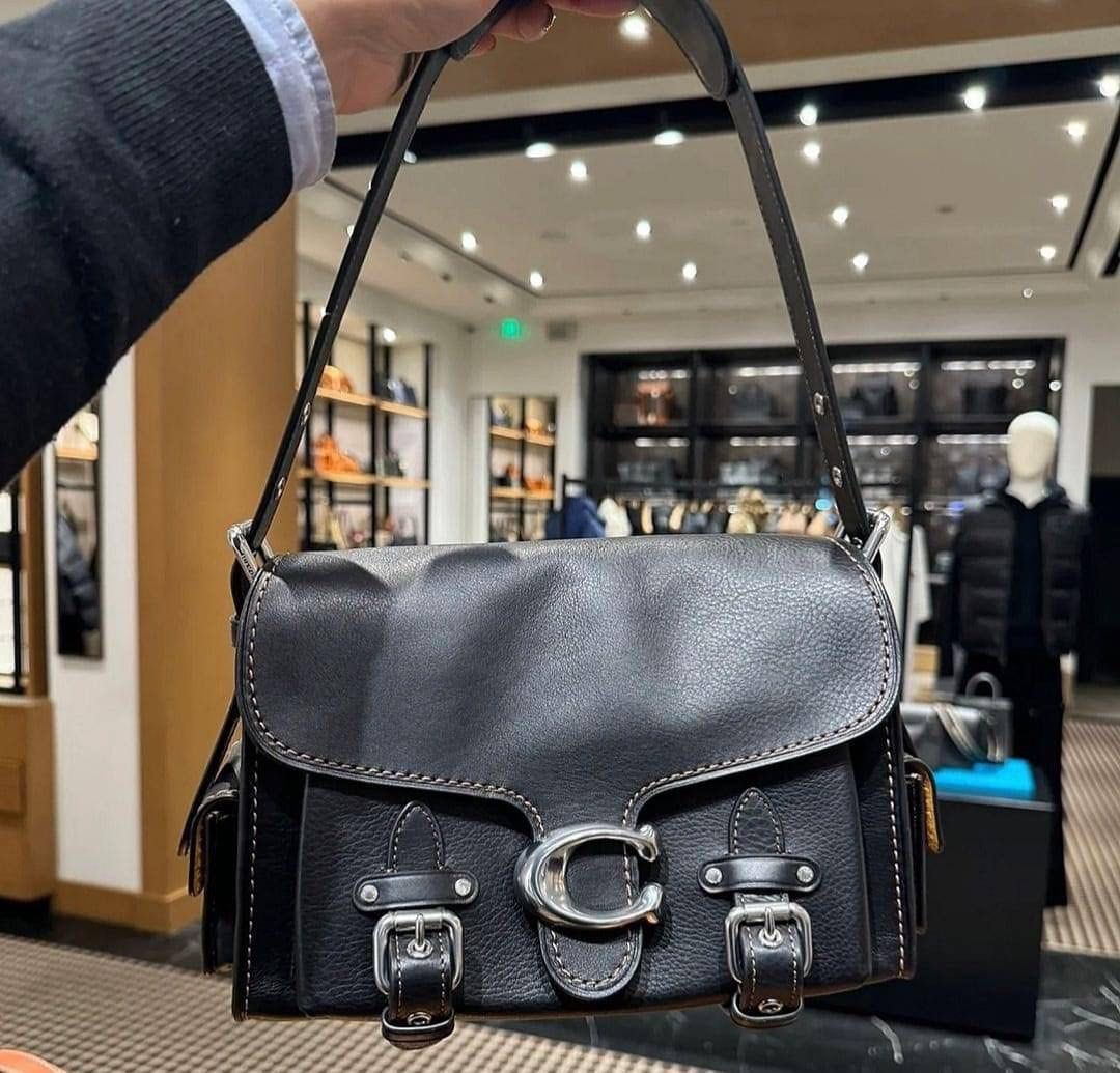 COACH CARGO TABBY, Luxury, Bags & Wallets on Carousell